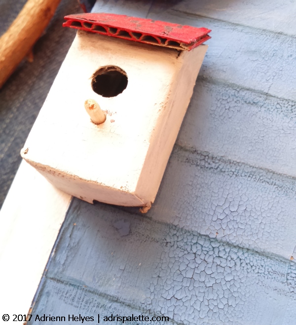 Birdhouse update – Roof damage – Adri's Palette